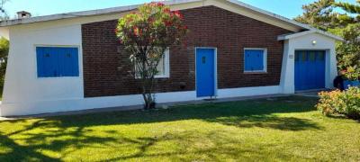 - Casa en Pinamar